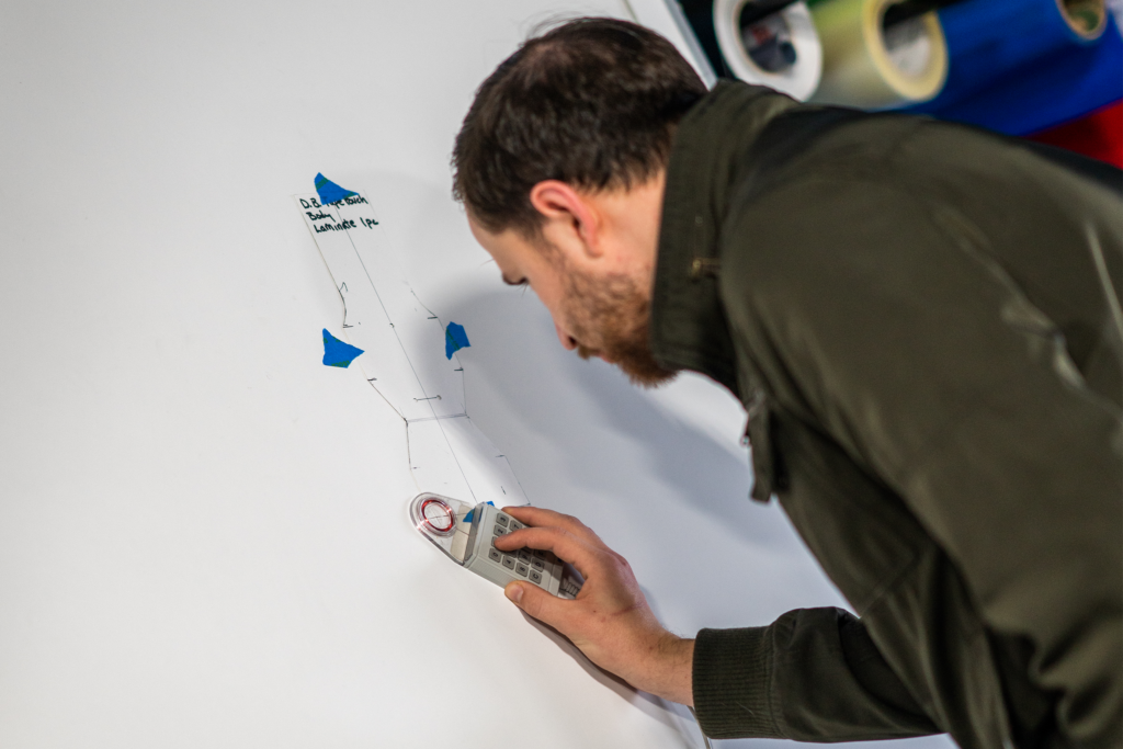 Digitizing Tablet - Large Format Digitizer - Eastman Machine Company