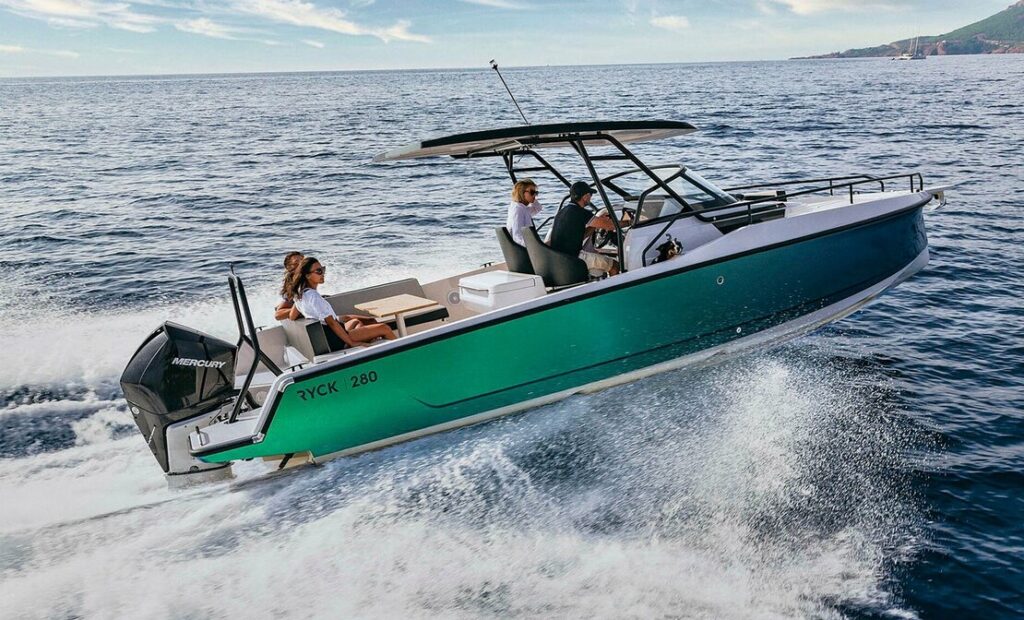 Testimony - HanseYachts, Lozienica, Poland - Eastman Machine